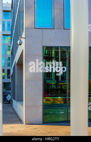 The Design Museum Shop, Kensington, London Stock Photo - Alamy