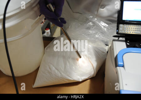 Near Infrared (NIR) Spectroscopy Device Stock Photo - Alamy