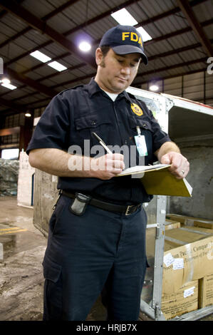 FDA Field Inspector, Imported Seafood Stock Photo - Alamy