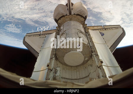 STS-120, Discovery Docked to PMA-2, 2007 Stock Photo - Alamy