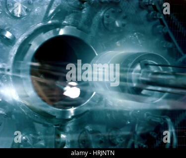 High Flux Isotope Reactor Pool Stock Photo - Alamy