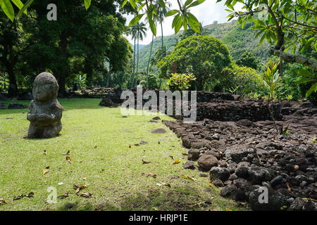 Tahiti, French Polynesia, ancient Tiki god at the Museum of Tahiti and ...