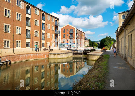 The Canal at Stroud, Ebley Mill Gloucestershire UK Stock Photo - Alamy