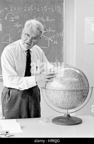 HAROLD C UREY/NOBEL 1934 Stock Photo - Alamy