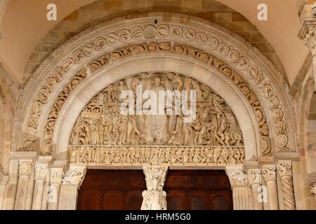 Last Judgement By Gislebertus In The West Tympanum In St. Lazarus ...