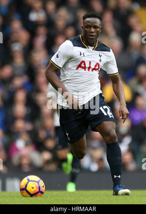 Tottenham Hotspur's Victor Wanyama Stock Photo - Alamy