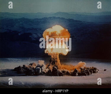 Operation Upshot-Knothole GRABLE, 1953 Stock Photo: 135094171 - Alamy