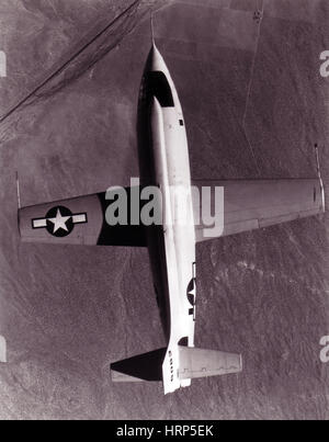 First Supersonic Aircraft, Bell X-1, 1947 Stock Photo - Alamy