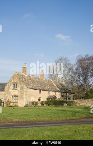 Traditional property in the village of Willersey, Gloucestershire ...