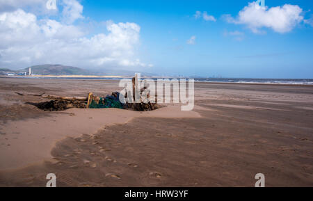 Baglan and Baglan Bay from the Wales Coastal path (high level route ...