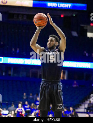 Saturday MAR 4 - Xavier Musketeers guard Quentin Goodin (3) drives to ...