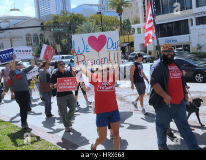 Trump supporters hold a counter rally during "100 Days of Failure ...