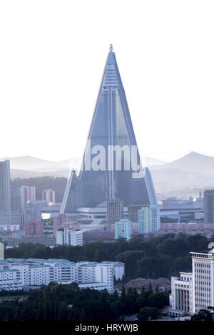 Pyongyang, Pyongyang, China. 5th Mar, 2017. The Ryugyong Hotel is a 105 ...