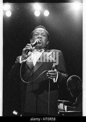 Lou Rawls, Royal Albert Hall, 1990. Artist: Brian O'Connor Stock Photo ...