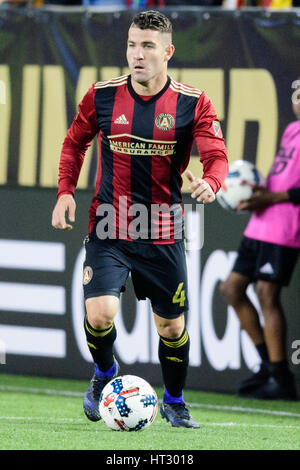 Atlanta United defender Greg Garza (4) during the MLS soccer game ...