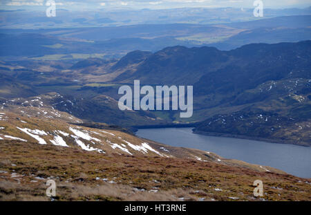 Loch Lednock Dam Wall and the Scottish Mountain Corbett Creag Uchdag in ...