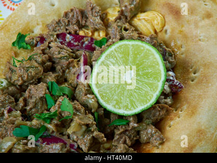 alambre mexicano - popular Mexican dish consisting of grilled beef ...