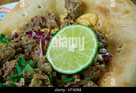 alambre mexicano - popular Mexican dish consisting of grilled beef ...