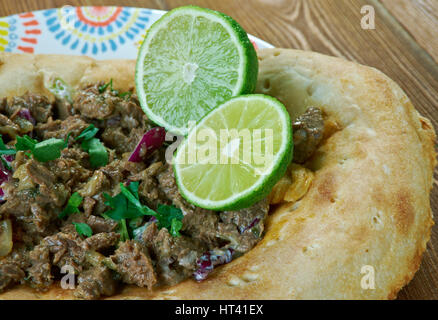 alambre mexicano - popular Mexican dish consisting of grilled beef ...