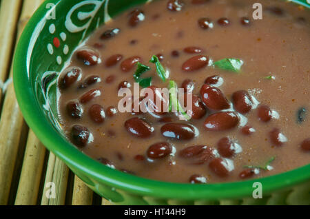 Ugali na Maharage ya nazi, national dish of Tanzania - Kidney Beans in ...