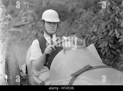 Charles Mortimer driving an offset-bodied single-seater MG KN Special ...