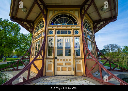 Patterson Park Pagoda in Baltimore, Maryland Stock Photo - Alamy