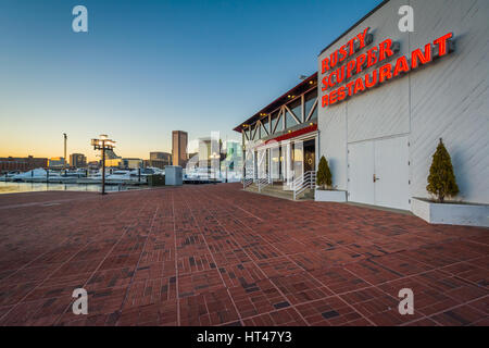Rusty Scupper Restaurant, Inner Harbor, Baltimore, Maryland, USA Stock ...