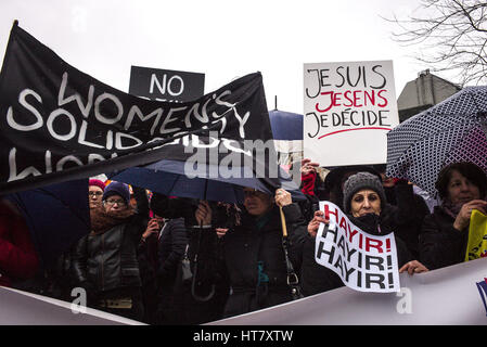 Brussels, Belgium. 08th Mar, 2017. Polish women, feminists and ...