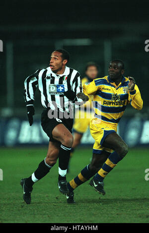 THIERRY HENRY JUVENTUS 07 February 1999 Stock Photo - Alamy