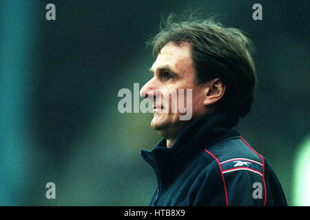 PHIL THOMPSON LIVERPOOL FC ASSISTANT MANAGER VILLA PARK ASTON ...