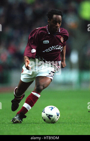 JOSE QUITONGO HEART OF MIDLOTHIAN FC 07 February 1999 Stock Photo - Alamy