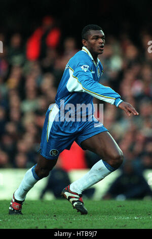 MARCEL DESAILLY CHELSEA FC 09 January 1999 Stock Photo - Alamy