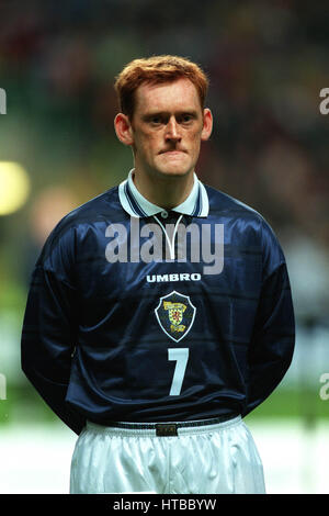 DAVID HOPKIN SCOTLAND & LEEDS UNITED FC 03 June 1997 Stock Photo - Alamy