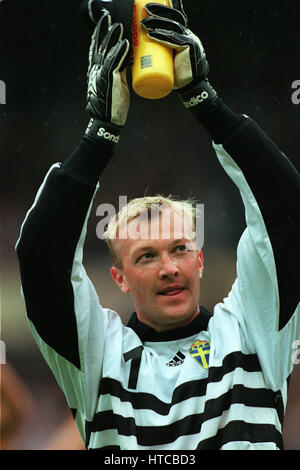 MAGNUS HEDMAN SWEDEN & COVENTRY CITY FC SAITANA SAITANA JAPAN 02 June ...