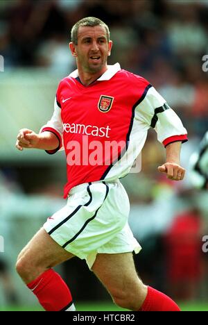 NIGEL WINTERBURN ARSENAL FC 15 July 1999 Stock Photo - Alamy