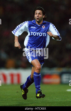 FABIO ROSSITTO FIORENTINA 27 October 1999 Stock Photo - Alamy