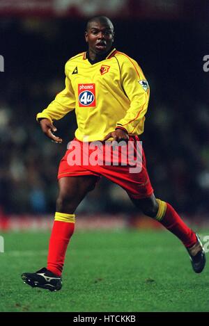 DES LYTTLE NOTTINGHAM FOREST FC 10 January 1999 Stock Photo - Alamy