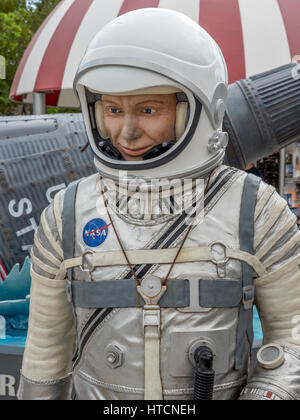 The John Glenn Splashdown Exhibit At The Cruise Terminal His Space ...