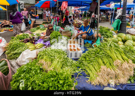 Wet market Tuaran Sabah Malaysia Stock Photo - Alamy