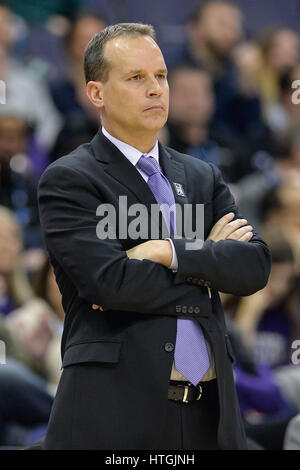 Northwestern head coach Chris Collins gestures to his team during the ...