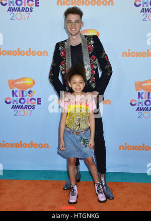 Machine Gun Kelly and his daughter Casie Colson Baker attends ...