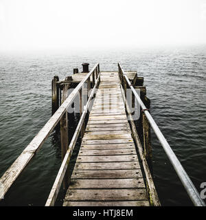 lake view pier in poole Stock Photo - Alamy