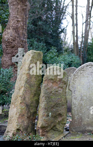 Highgate cemetery, graves and grave stones. - Haringey, United Kingdom ...