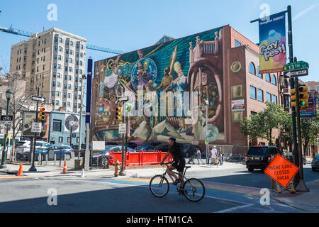 Philadelphia Muses, mural by Meg Saligman, 13th and Locust Streets ...