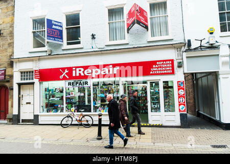 Phone Repair Service Stock Photo - Alamy