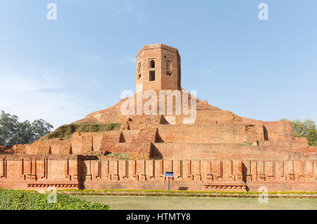 Chaukhandi Stupa, Sarnath, India Stock Photo - Alamy