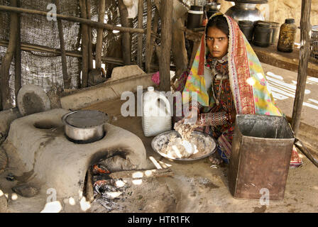 Mud hut of Harijan tribe in Ludia Village, nr Khavda, Kutch district ...