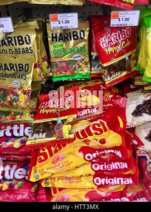 Candy isle in grocery store Stock Photo - Alamy