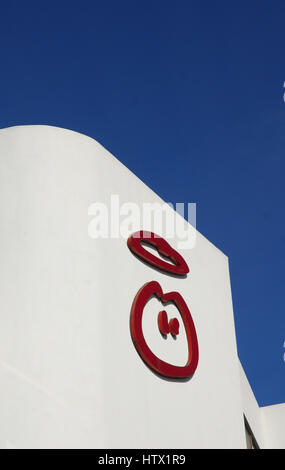 Innocent Drinks, 342 Ladbroke Grove, London W10 5BU Stock Photo - Alamy