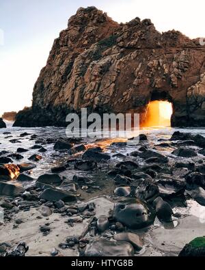 Famous Keyhole Arch at Pfeiffer Beach, along the Pacific Coast Highway ...
